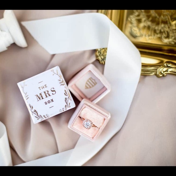 Jewelry | Mrs Box L Colorhavenheart | Poshmark